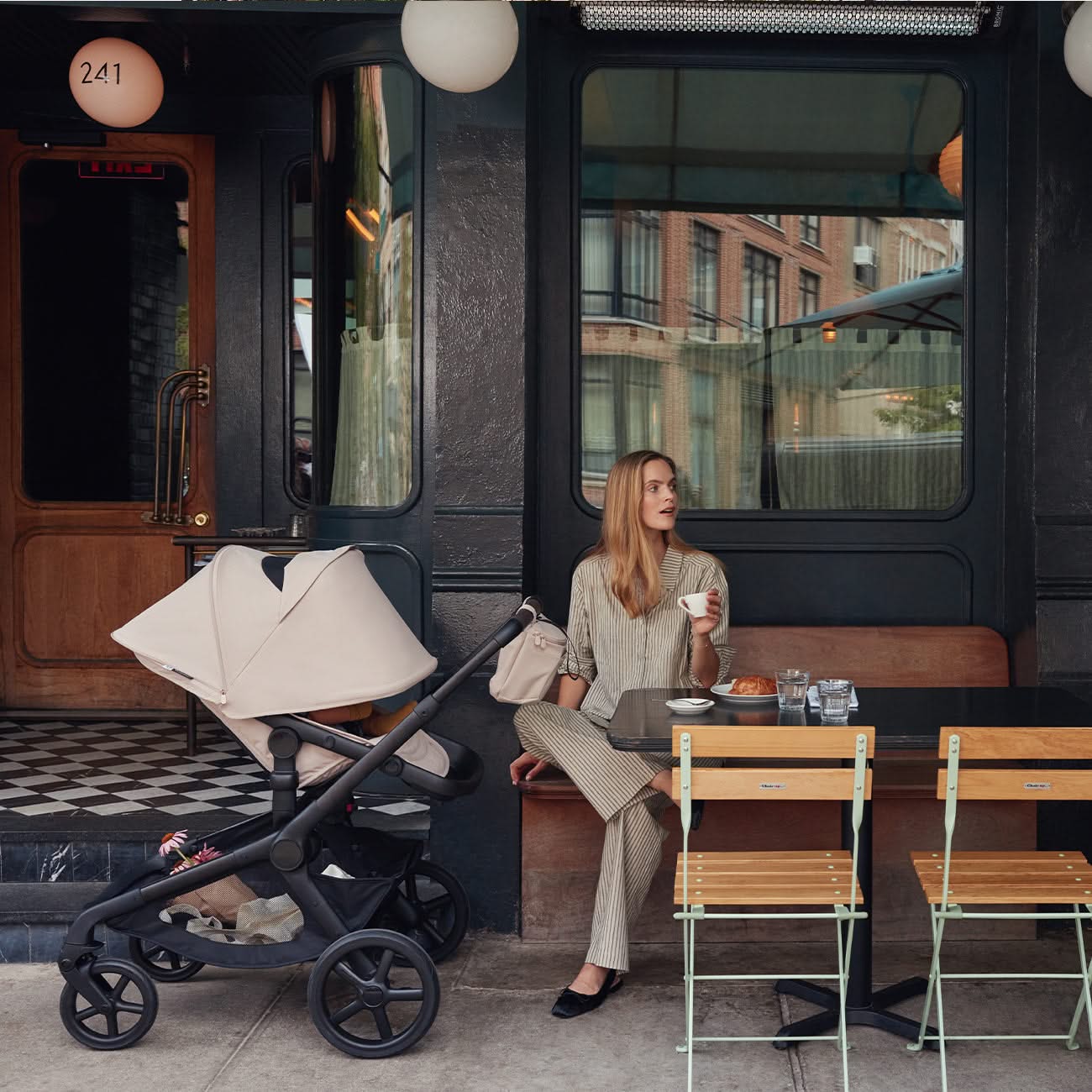 Bugaboo Kangaroo Bassinet and Seat Pram by Bugaboo | the memo – The Memo