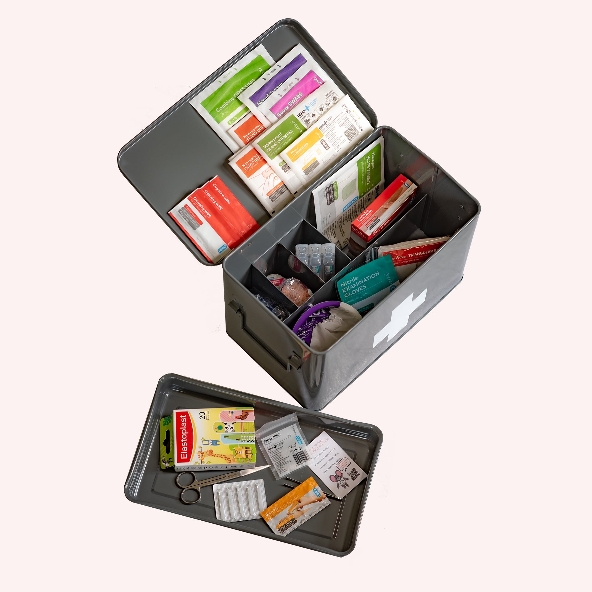 Family Essentials First Aid – The Memo