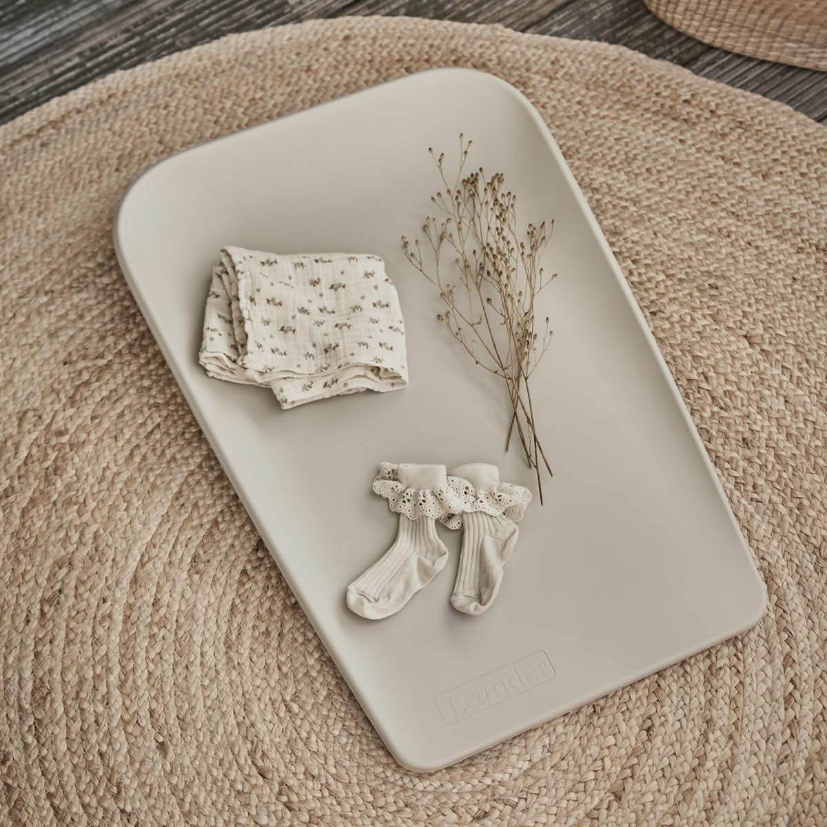 Matty Mini Change Mat - Cappuccino by Leander | the memo – The Memo