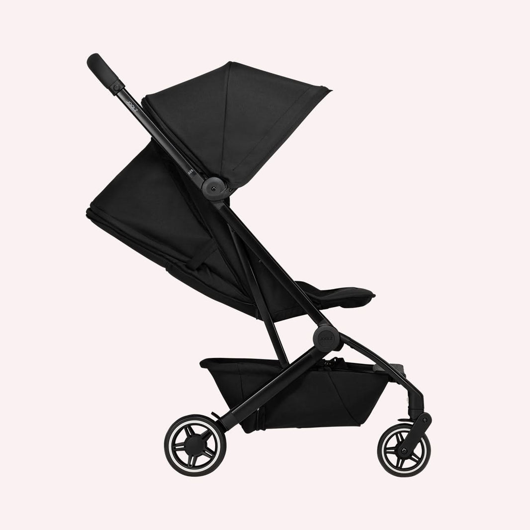 How To Choose The Best Travel Pram?